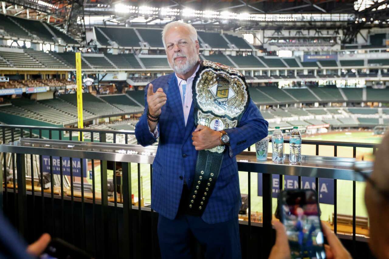 'The knives are out' for Dallas as rivals chip away at its regional clout