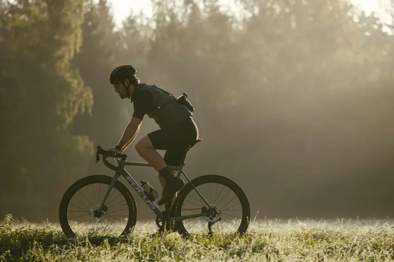 Nutrición para ciclistas: el método de Romain Bardet para maximizar ...