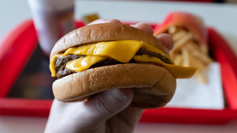The healthiest fast food hamburger you can order, according to a dietitian