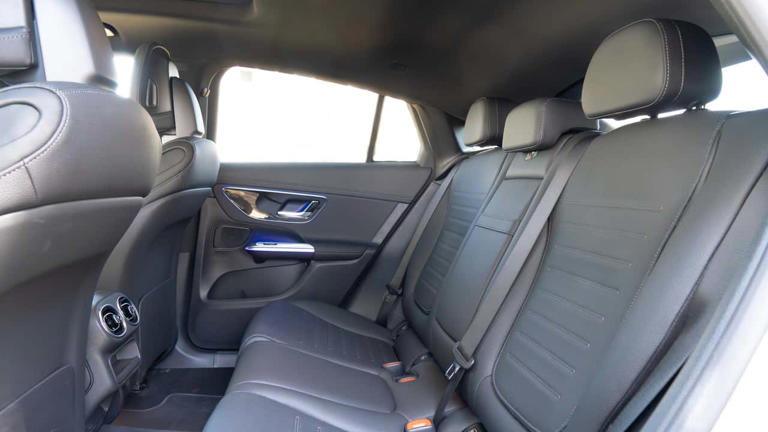 Mercedes-Benz GLC 300 de 4MATIC Coupé, el SUV premium híbrido y diesel