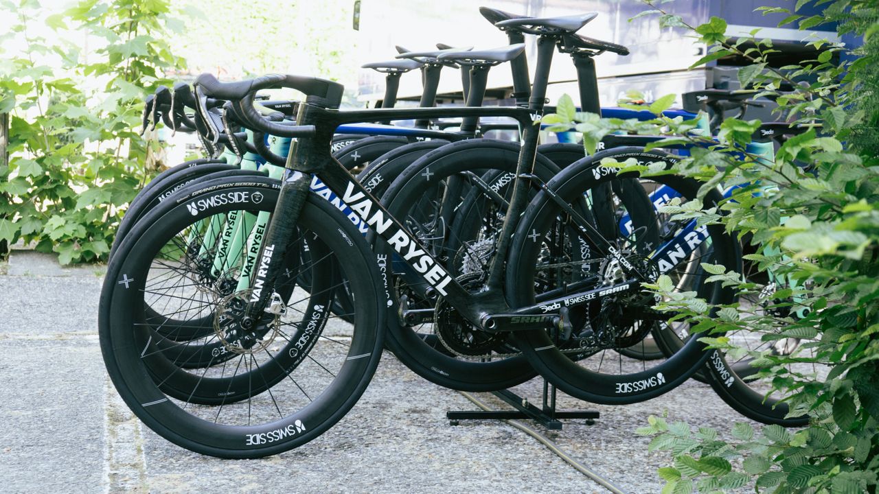 Paul Seixas seen with new Van Rysel prototype at Tour Auvergne-Rhône-Alpes