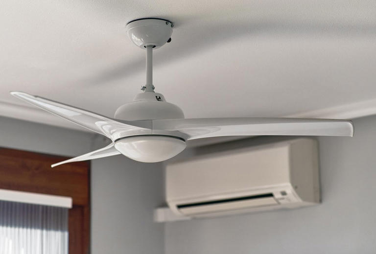 Does running a ceiling fan with the AC actually save energy? What HVAC ...