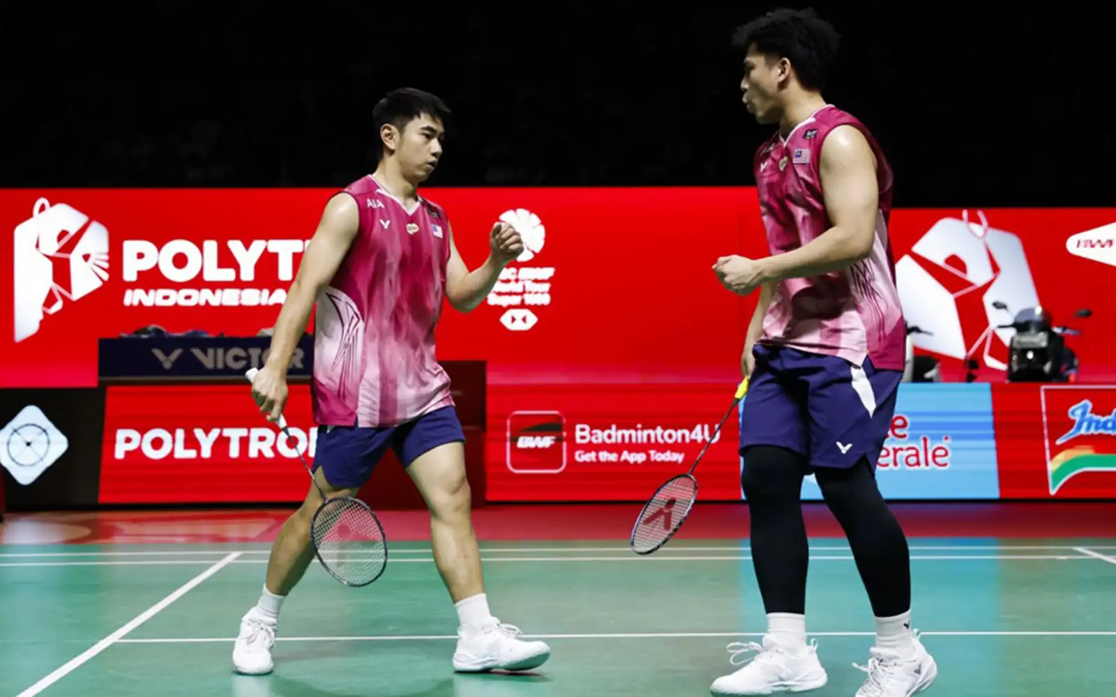 Sze Fei-Izzuddin beat world champs to enter Indonesia Open final