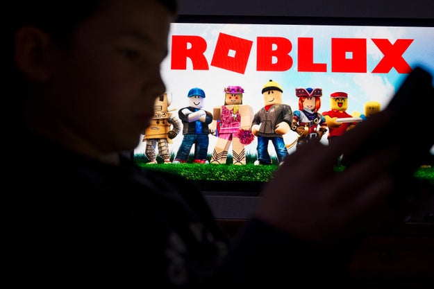 Safety experts are warning parents to beware of these 2 popular apps ...