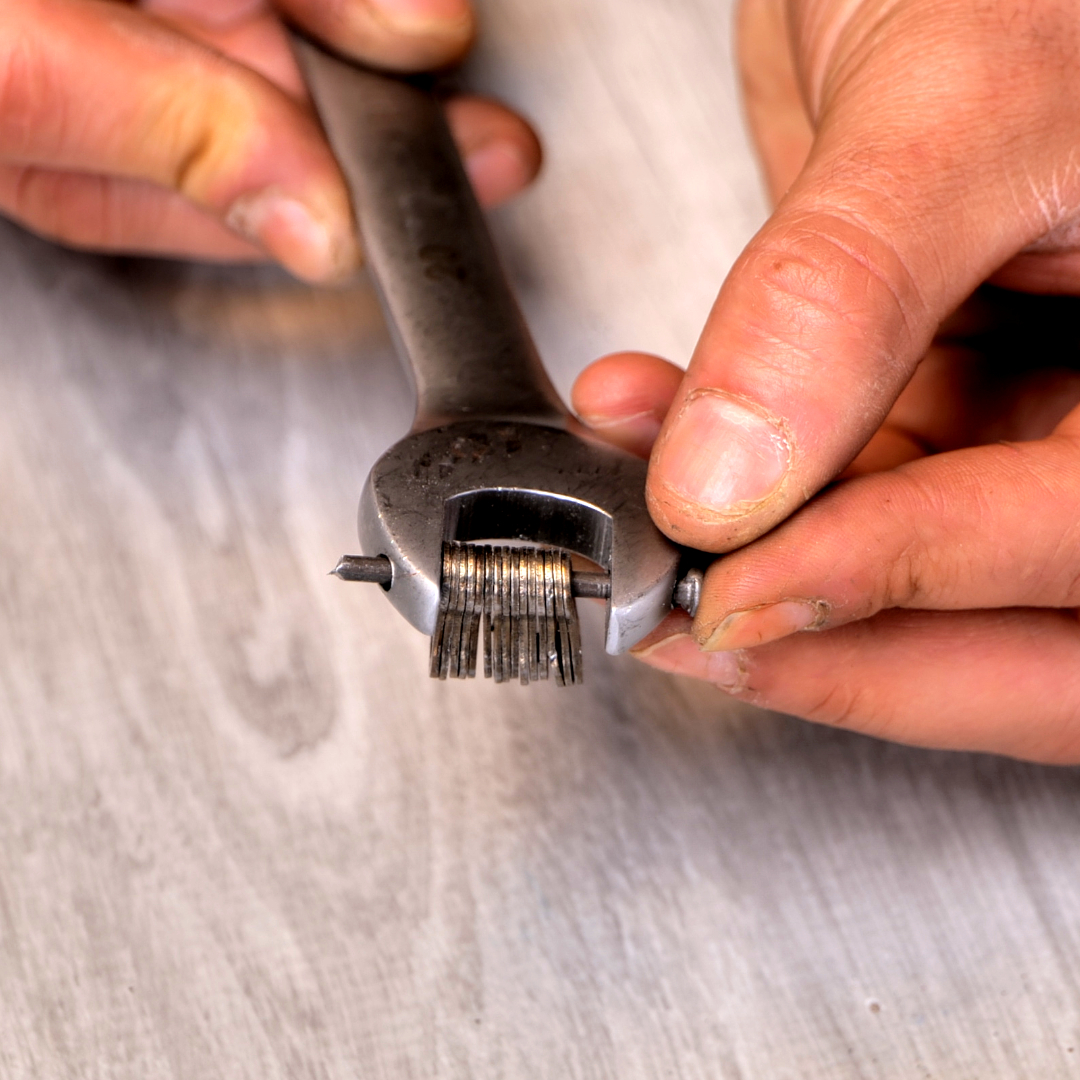 Adjusting bolts like a pro with this wrench move