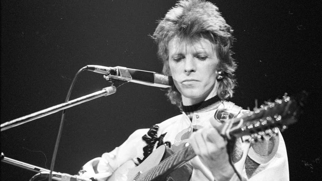 How David Bowie's 'Suffragette City' became a glam rock anthem after ...
