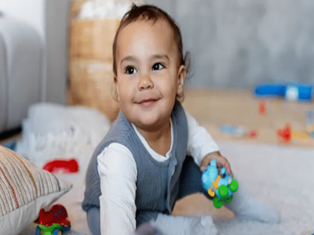Does your child not share things with others? Parents can teach the ...