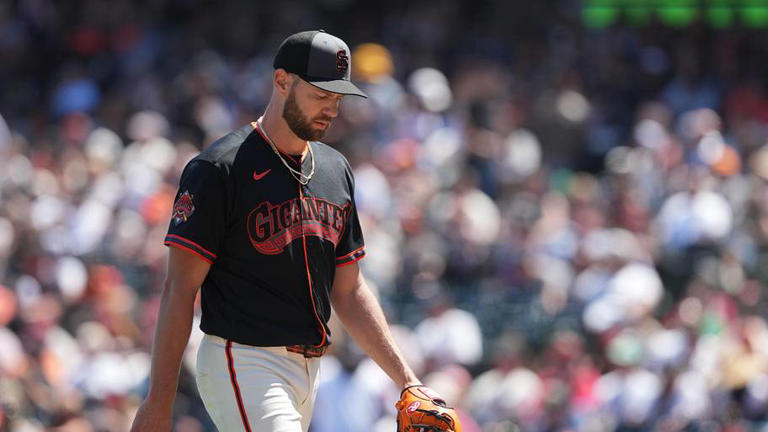 SF Giants will need to be more strategic with managing Adrian Houser