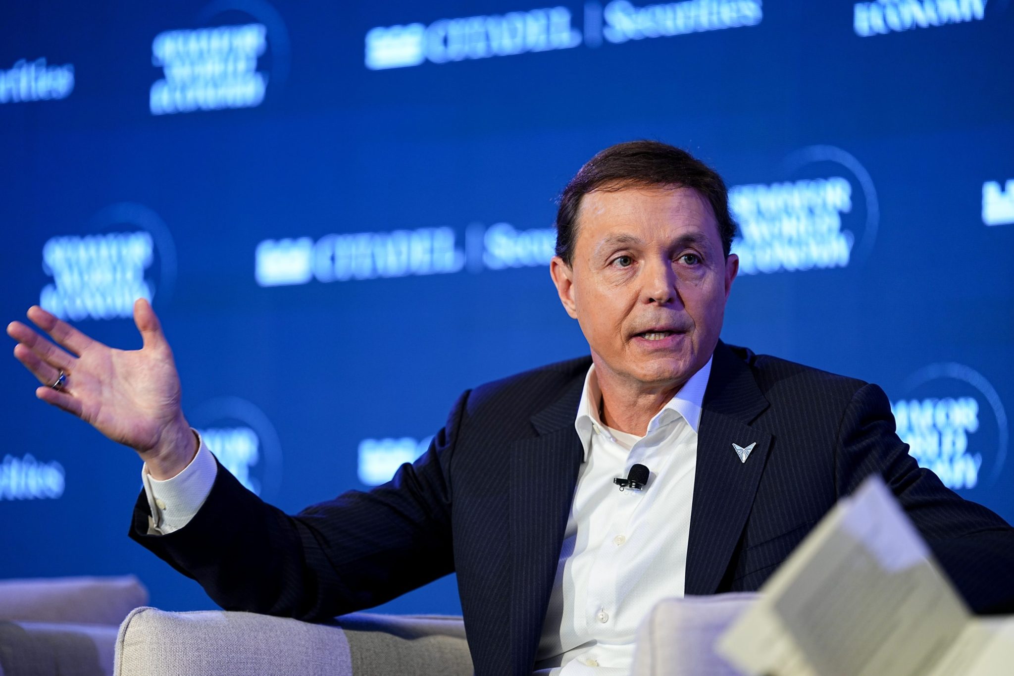 This billionaire is capping his kids’ inheritance at 8 figures—like ...