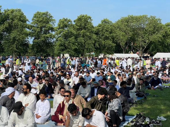 Eid 2026 live: Muslims attend Eid al-Adha events in UK as Hajj ...