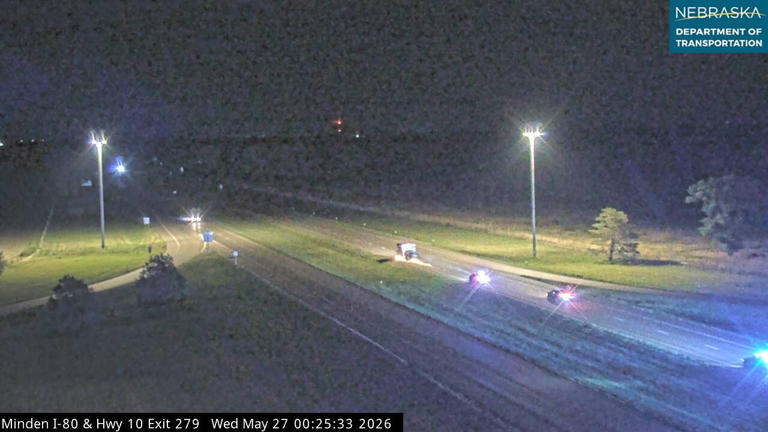 NSP, KPD chase vehicle with U-Haul trailer on Interstate-80