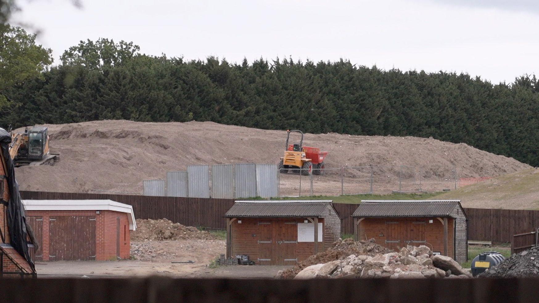 Criminal probe into '32,000 tonne waste dump'