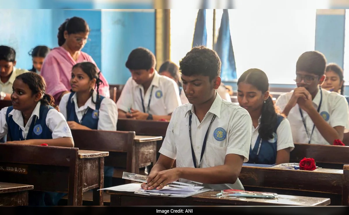Supreme Court to examine validity of CBSE's three-language formula for ...