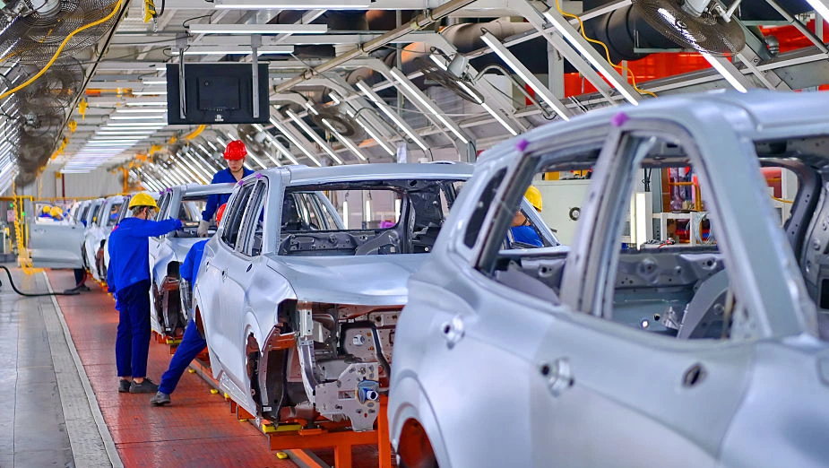 Used car prices drop toward pre-pandemic norms but stay high