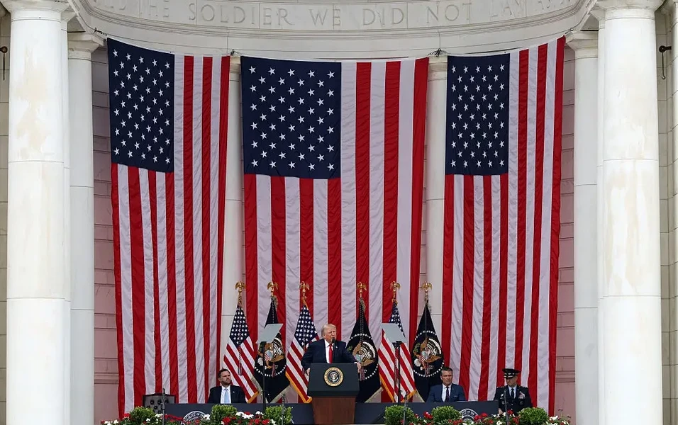 Trump faces bipartisan backlash over partisan Memorial Day message