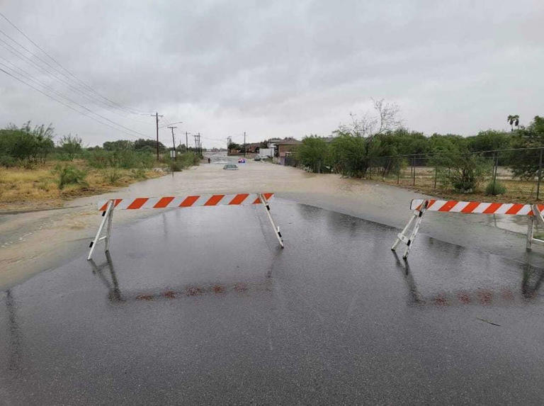 Police announce road closures as flash flood warning issued in Webb County