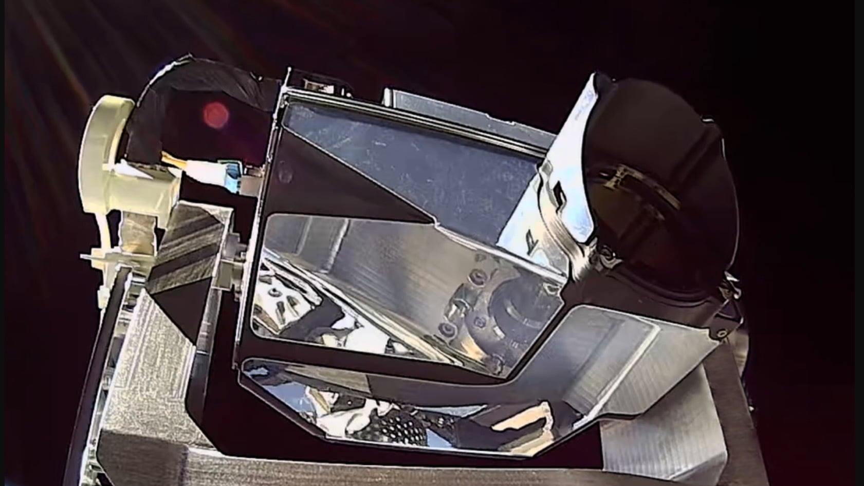 This orbital data center startup is integrating Starlink lasers