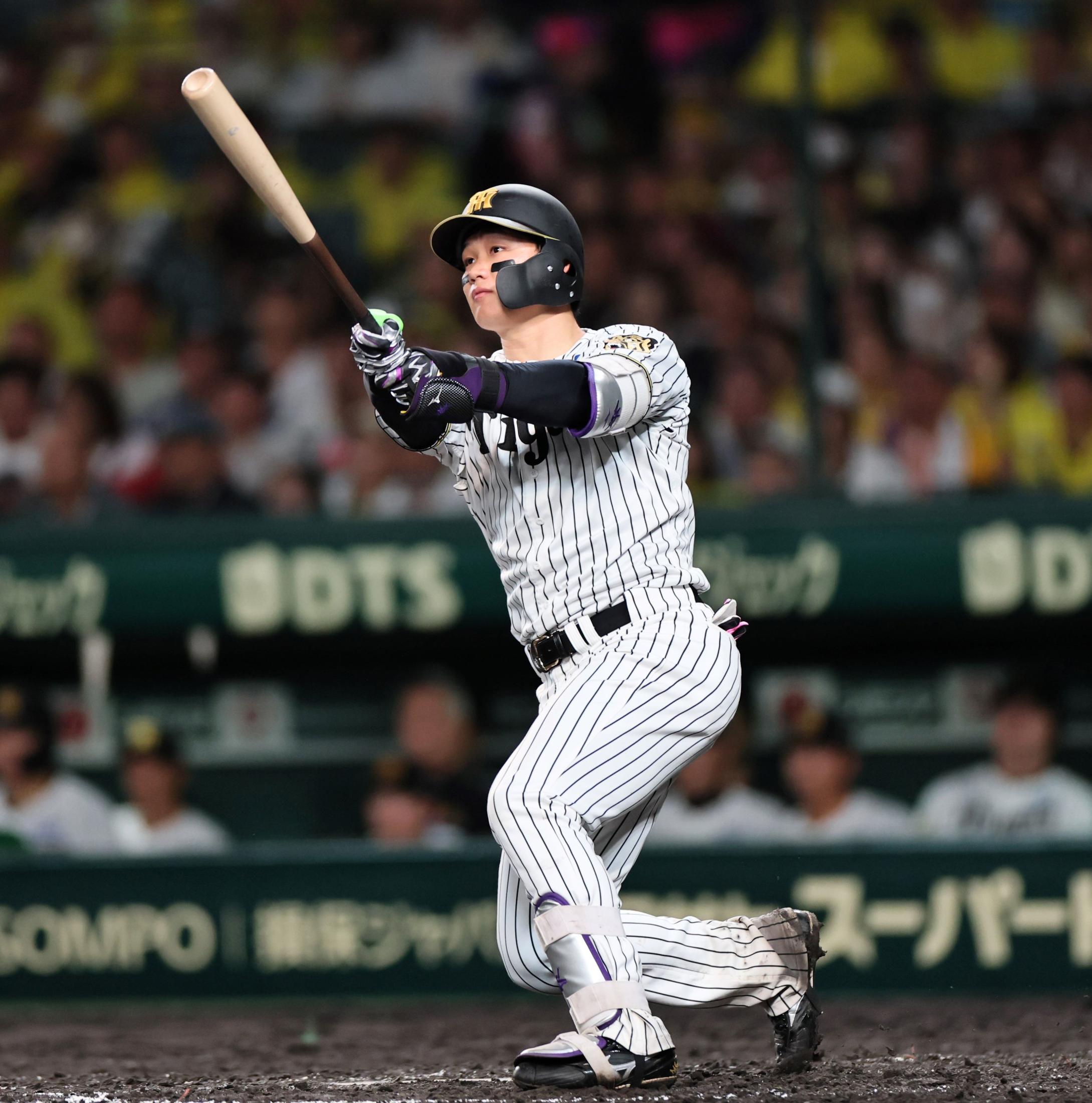 阪神・森下が弾丸ライナーで今季12号ソロ