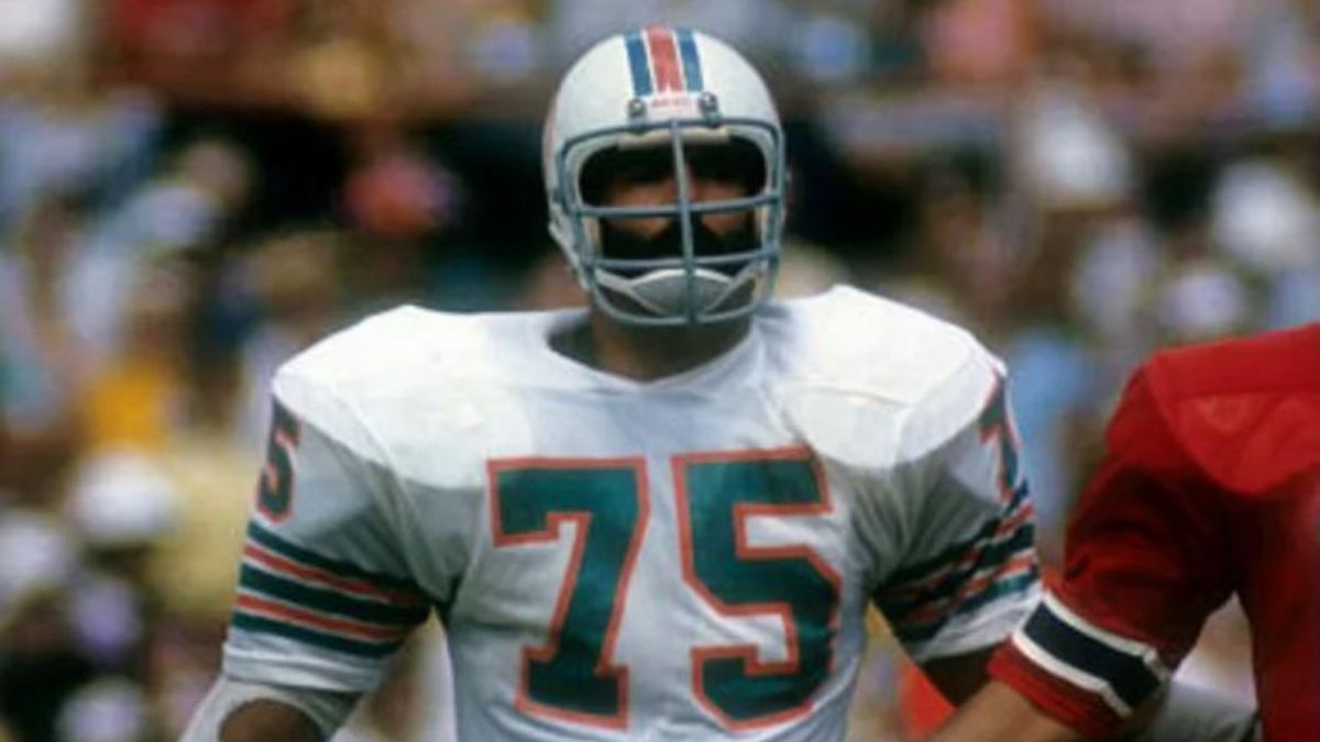 NFL world mourns as former Miami Dolphins lineman Manny Fernandez dies ...