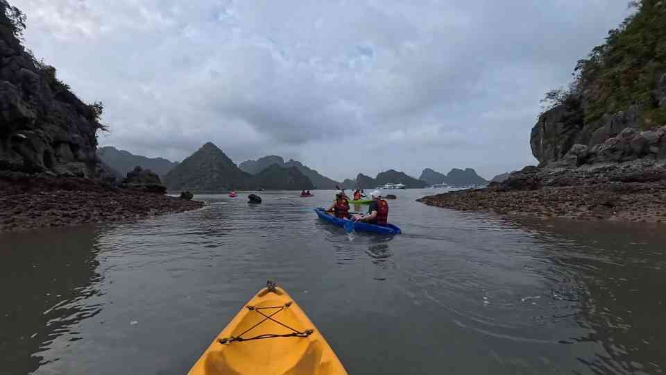 I spent 3 days on a luxury cruise in Ha Long Bay - full review + price