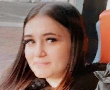 Appeal to find missing Lily Chambers, 15, last seen at Herne Bay ...