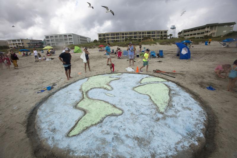My Charleston weekend: Sand castles, rubber ducks and a wine mixer
