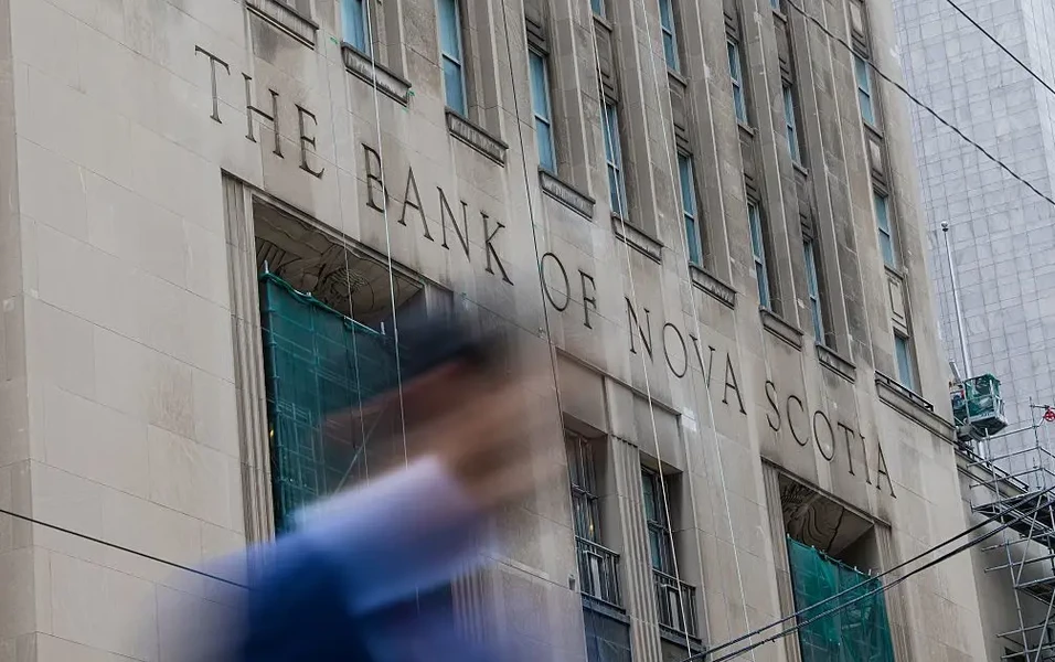 Analysts back BNS, Manulife as bank profits face borrower strain