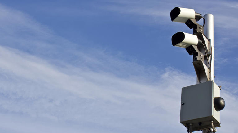 This alleged $15M multi-state fake license plate scheme went unstopped ...