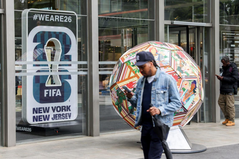 NYC hotel workers are getting a hefty pay raise—and guests are footing ...