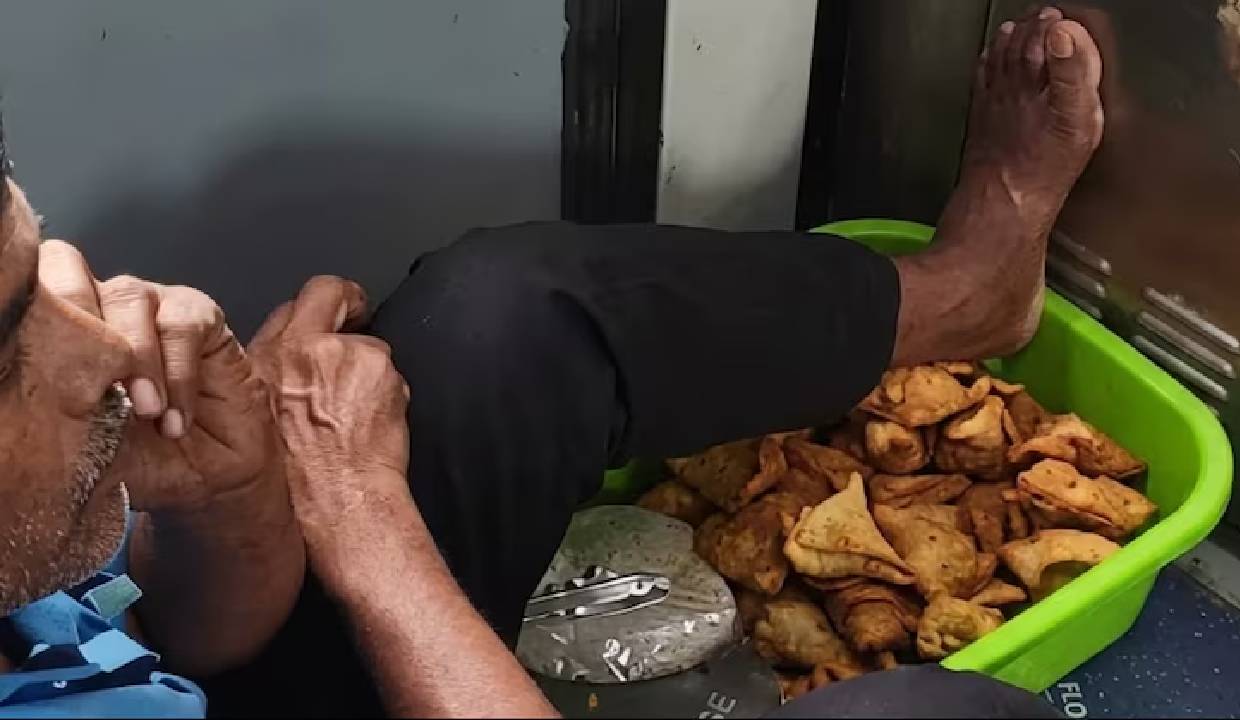 Viral video shows railway vendor resting feet on open samosa crate ...