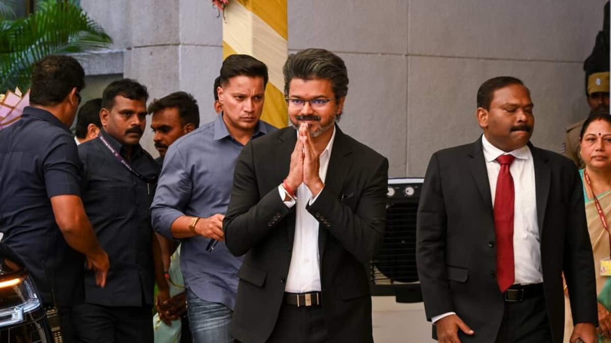 CM Vijay keeps 4 AM film show ban in place after fan death during ...