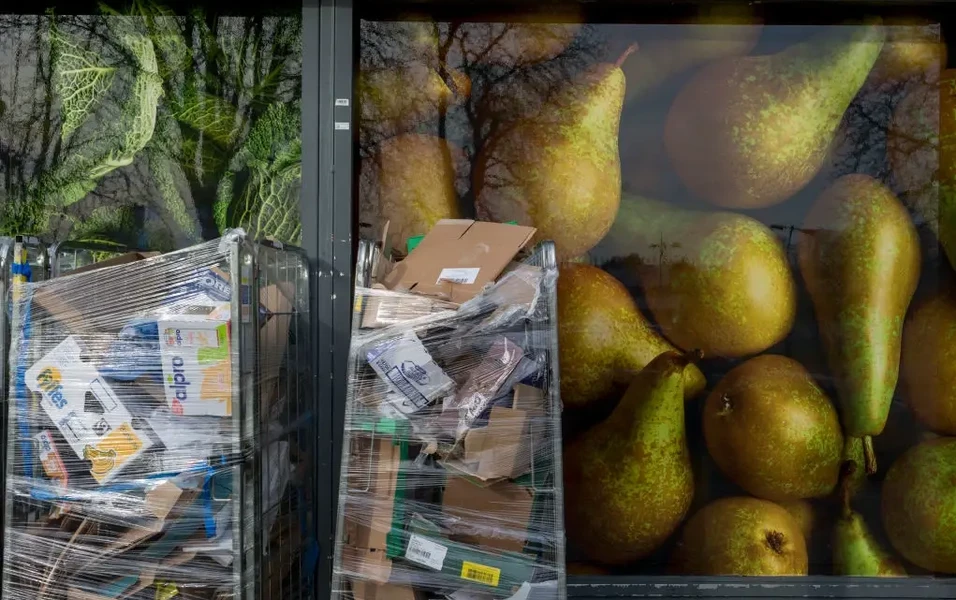 UK holds £2bn packaging tax despite easing inflation