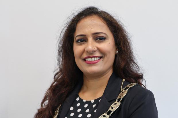 New mayor takes up chains of office full of ambition and community pride