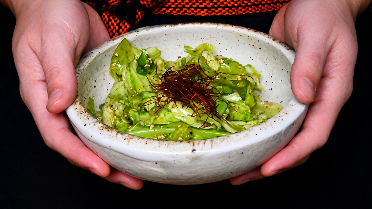 5-minute izakaya cabbage recipe with no cooking required