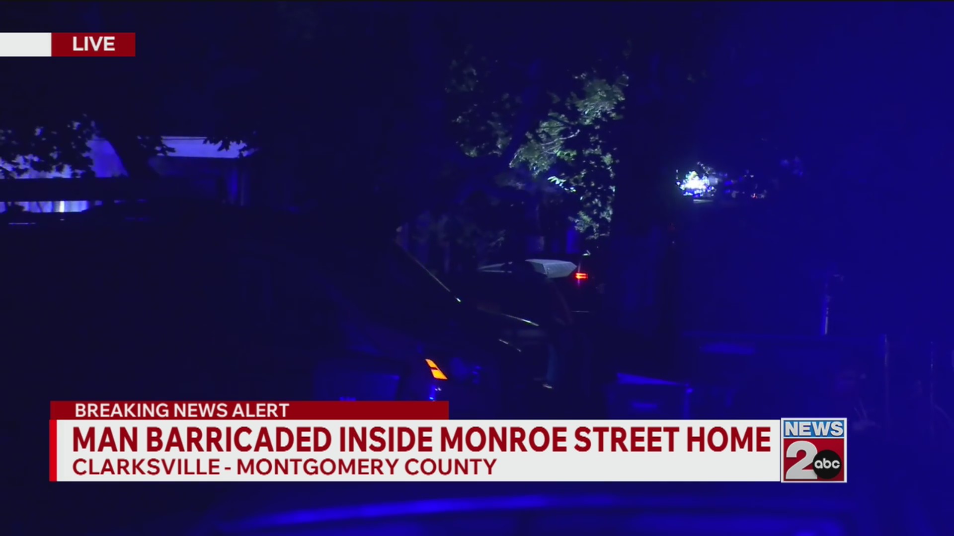Barricade situation underway in Clarksville