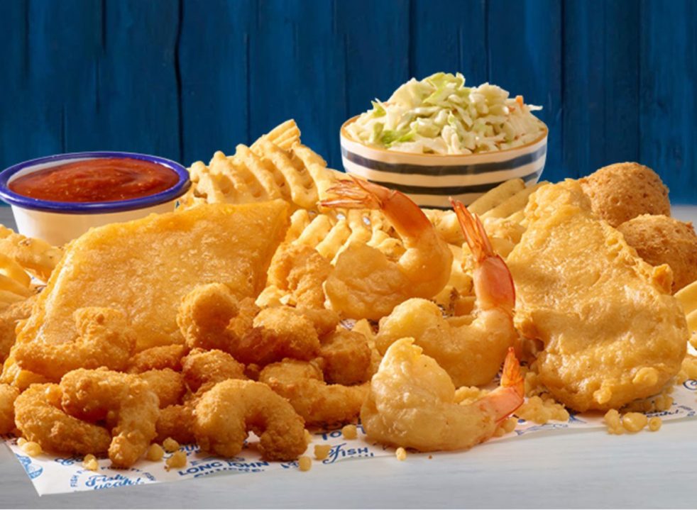 5 fried fish platters under $15 diners say feel like a deal