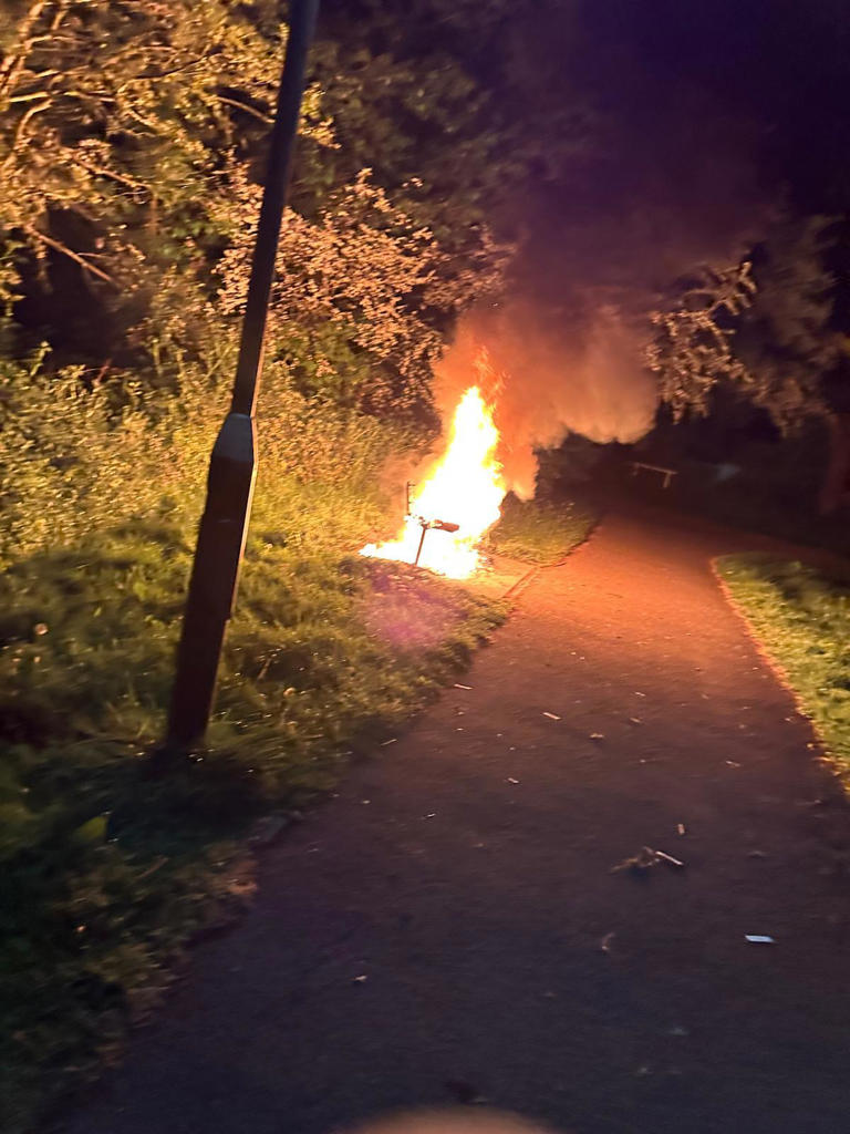 Police issue warning after cruel thugs set alight memorial bench in ...