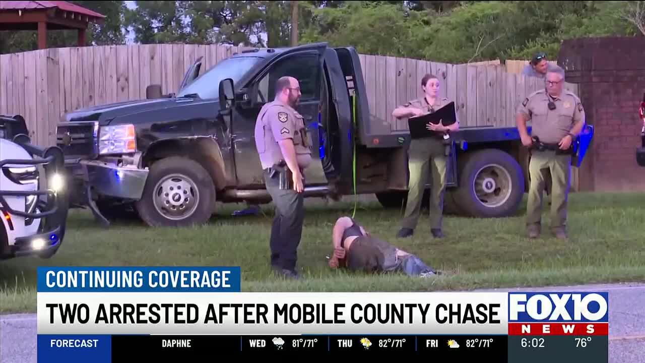 Two arrested after high-speed chase of Mississippi stolen truck ends in ...