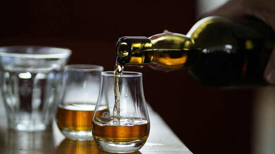 Why young Indians are drinking whisky differently: The rise of cocktail ...