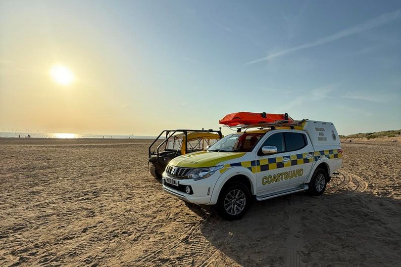 100 people rescued on Crosby beach
