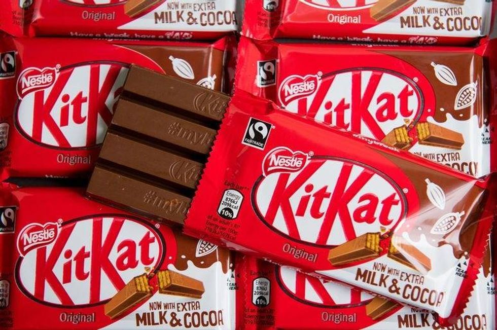 Kit Kat truck overturns on Mississippi interstate in latest trucking mishap