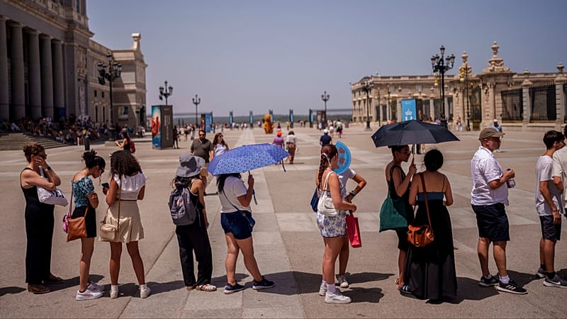 Record heat has 'fingerprints of climate change all over it'. What can ...
