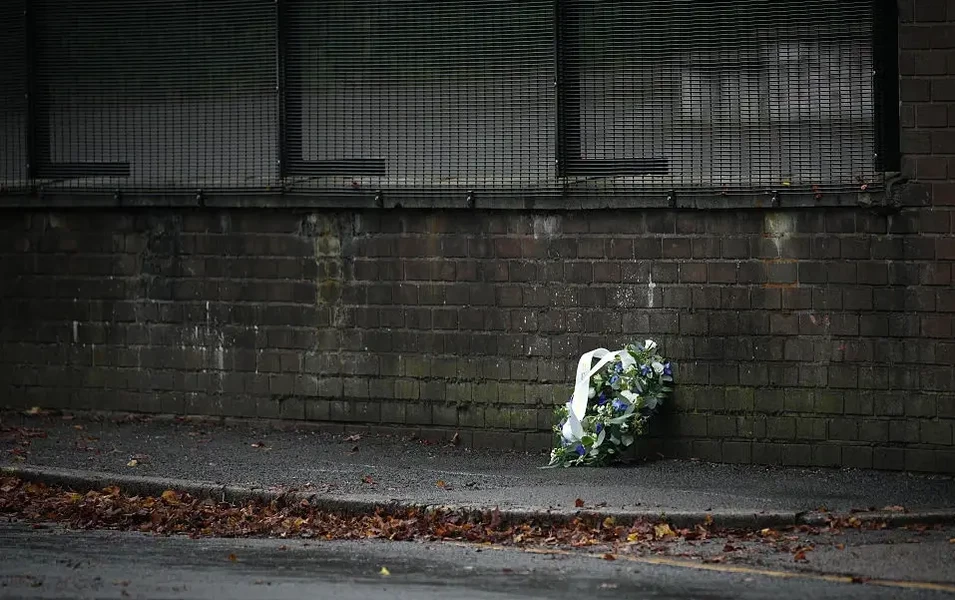 Former United Synagogue head to leave UK after synagogue attack arrest