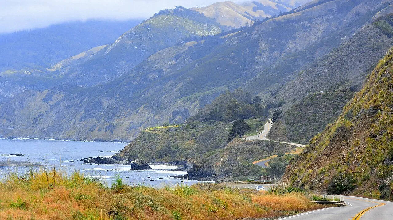 7 classic American road trips for coastlines, canyons and nostalgia