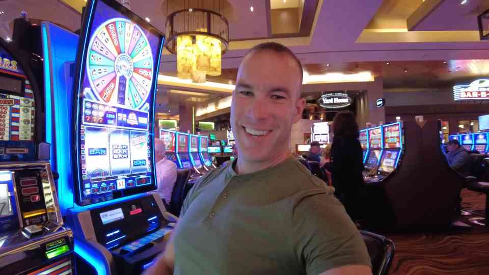 Cowboy Slots Said Triple Stars is a Best Slot to Play - Was He Right?