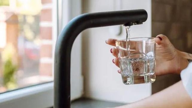 Water firm criticised over supply issue response
