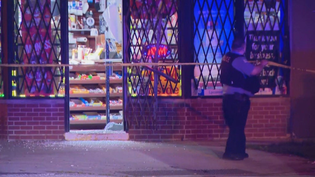 Thieves take ATM, cash registers from corner store in Chicago's Hermosa ...