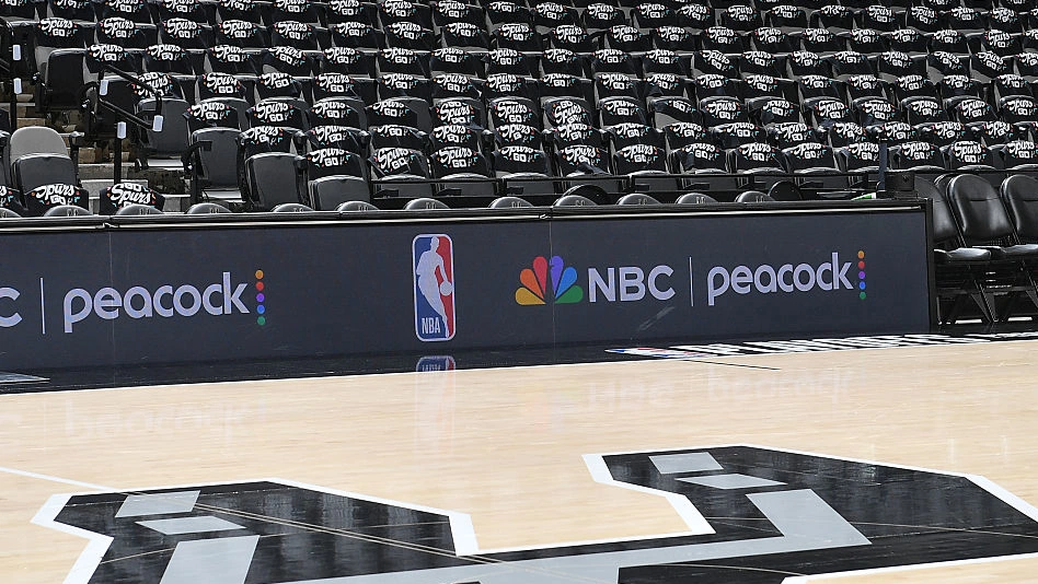 Thunder lead series 3-2 after Game 5 officiating dispute