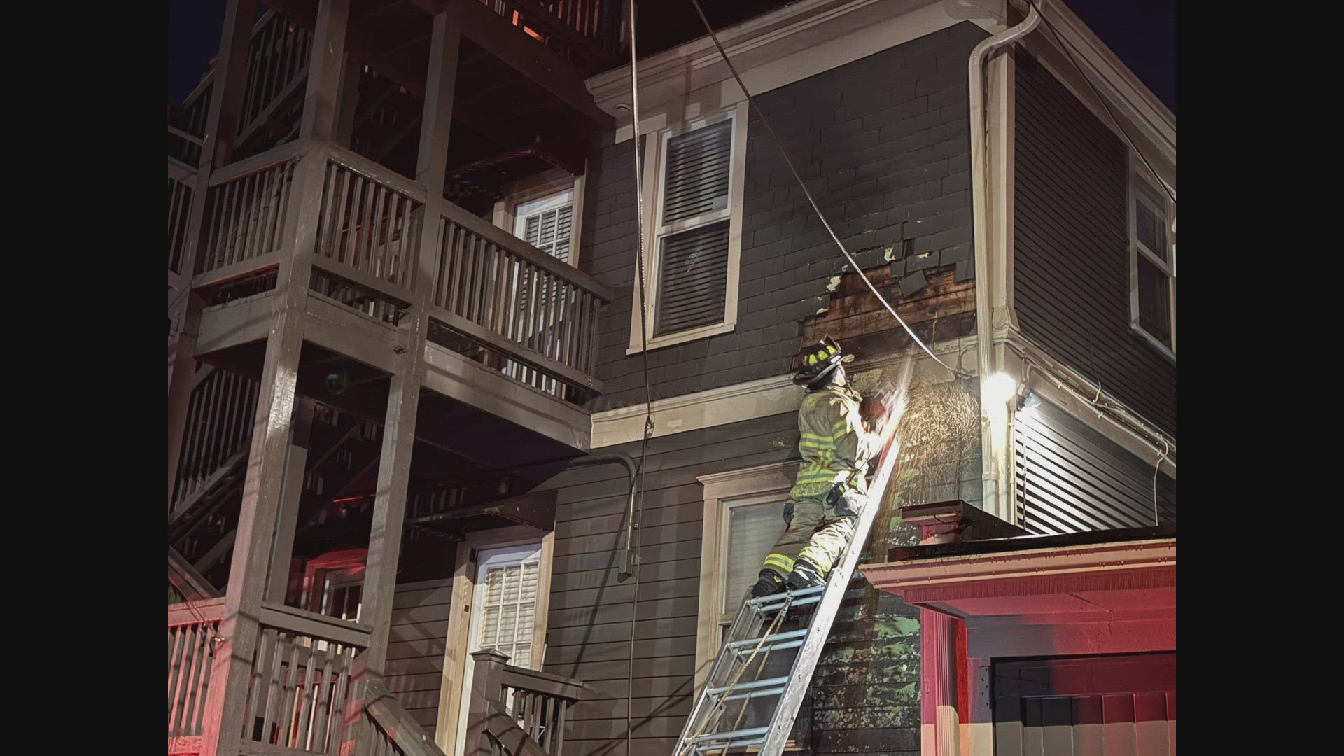 Breaking: One person dead after Tacoma apartment fire
