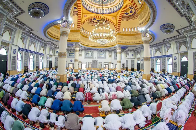 Look: UAE mosques fill up as worshippers offer Eid Al Adha prayers